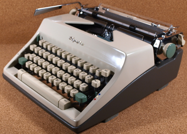 Vintage Typewriters at The Vintage Typewriter Shoppe!