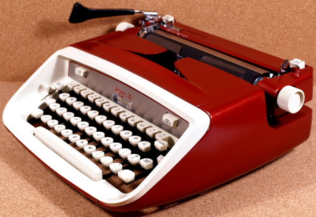 Vintage Typewriters at The Vintage Typewriter Shoppe!